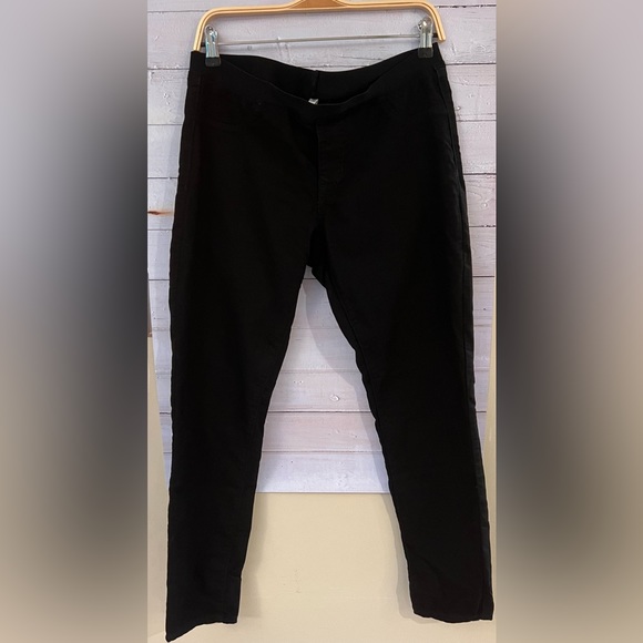 Old Navy | Jeans | Womens Size 4 Black Old Navy Elastic Waist Jegging ...